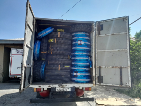 Isuzu yuk furgoni