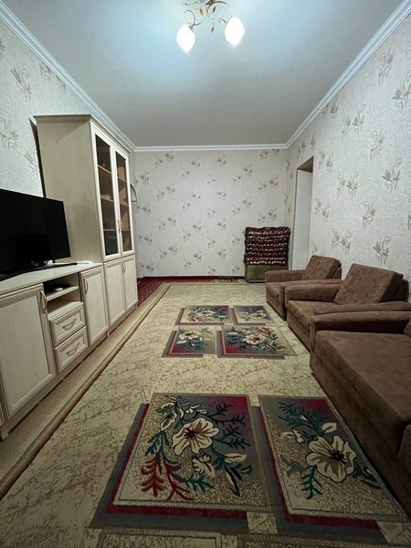 Срочно Карасу-1 ор-р(209 школа) 1/5/5 38м²
