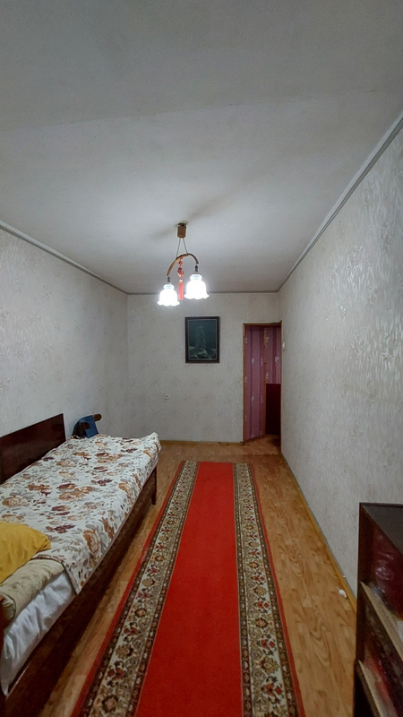 2/2/5. Чиланзар-26, Учтепа р-н. Дом кирпичный, квартира 52 м².