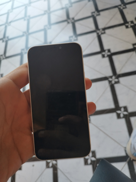 Iphone 12 mini ,