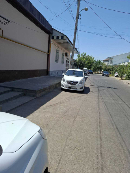 Алмазор туман Корасаройда Участка сотилади 2,2 сотих 5-хона.
