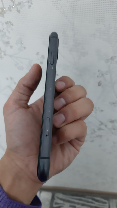 iPhone 11 ( 128gb )