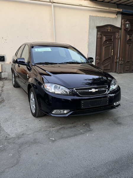 Продаётся Gentra Avtomat