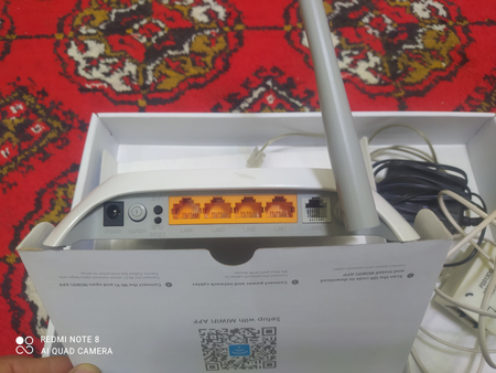 Wifi router TP-LINK model TD-W8901N