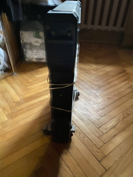 Масляный обогреватель. 12 секции.