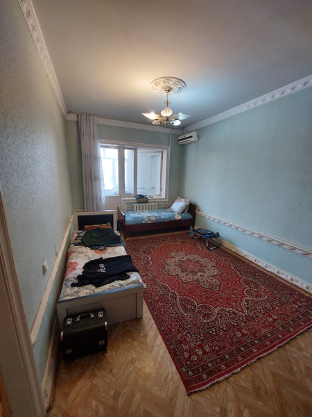 Продаю 2/3/9 Отдельный вход 40-Лет Тузел метро рядом отличная планиров