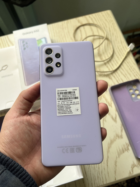 Samsung Galaxy A52