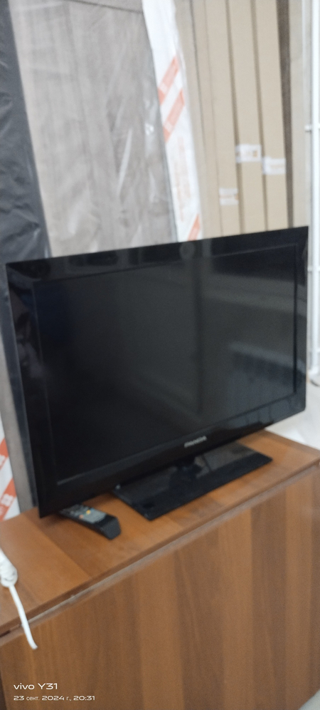 Срочно продам телевизор 32