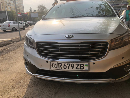 Продам минивэн KIA Sedona 2016г