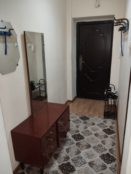 Sergile 6A 2-bekat 2xona 300$