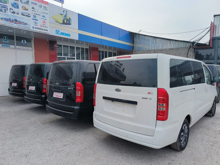 Jac m3 8+1 oq qorasi bor 1yil garantiya 1.8