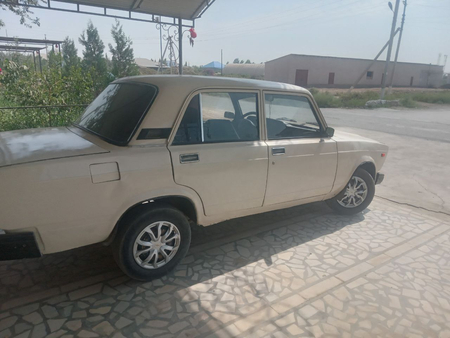 Жигули сатилади.