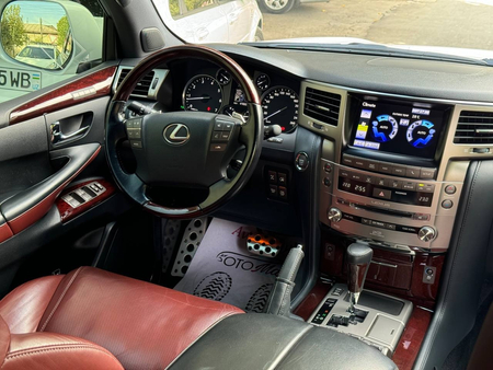 Lexus LX 570.  Арннда. с. выкуп