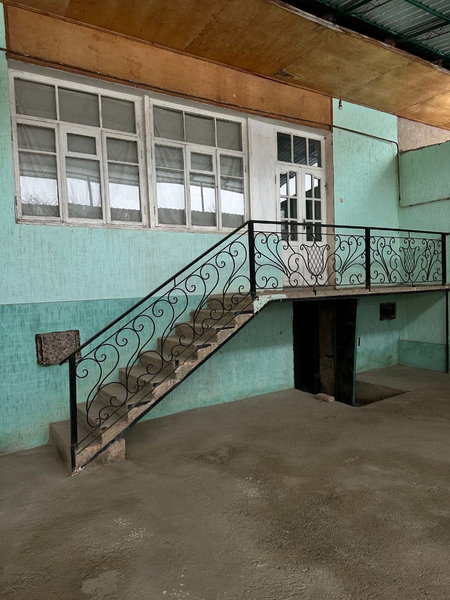 Уй сотилади 6 сотих