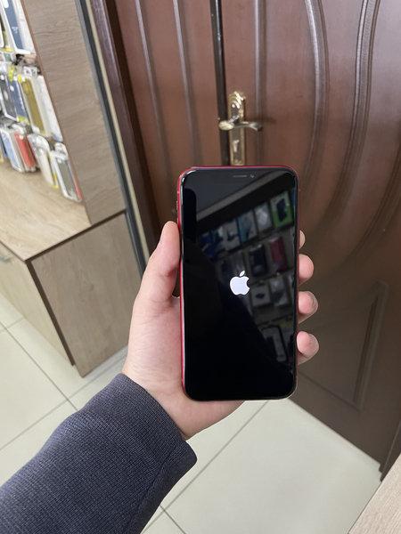 Iphone xr 64GB xolati yaxwi