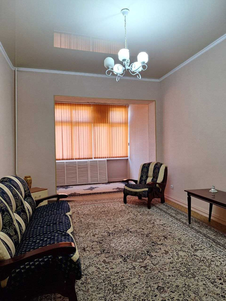 Сдаётся 2-х комнатная квартира, ор-р метро 