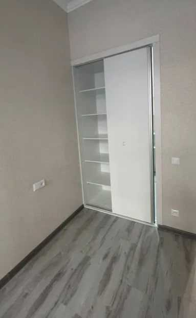 СРОЧНО сдаётся 2 комнатная в  ЖК Azia House МА150807
