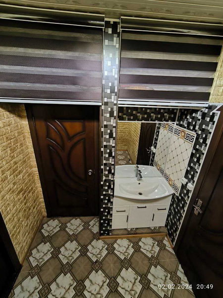谷 129471 谷 Chilonzor tumanida kvartira sotiladi [65 м²]