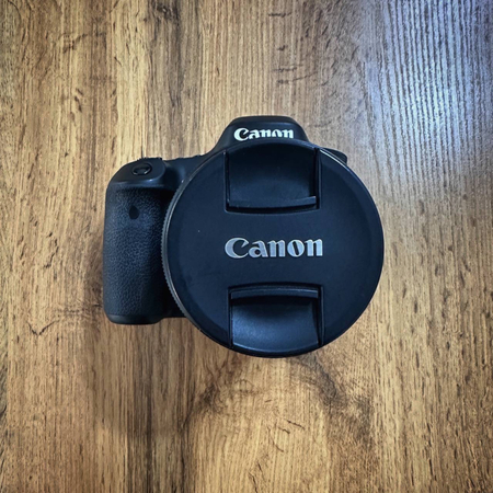 Canon EOS 80D sotiladi
