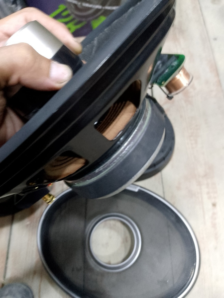 Kenwood 700wat boteks