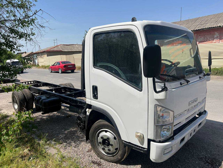 Isuzu 5 tonnali 2018 yil sotiladi xolta zo'r