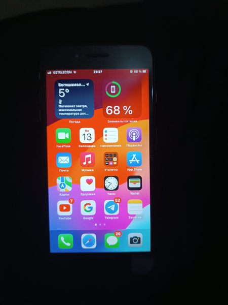 iPhone 8 plus 64gb