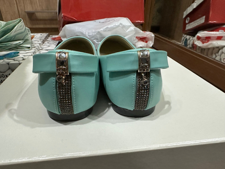 Продам балетки новые