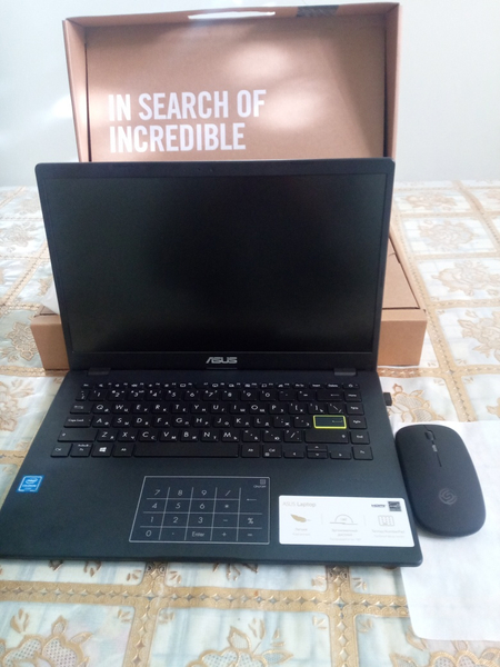 ASUS Noutbuk 4/256