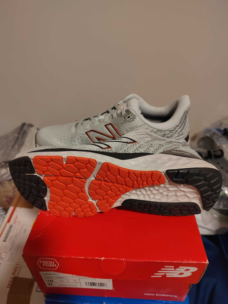 Кроссовки Men's New Balance M880A11 Running Shoes