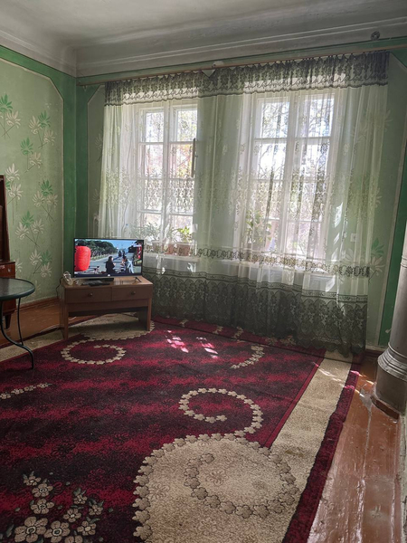 Продам 2/2/2 Чирчик, Горпарк ул. Наваи