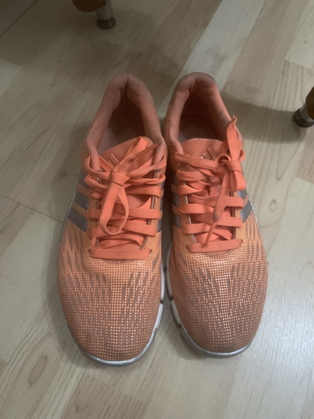 Кроссовки Adidas