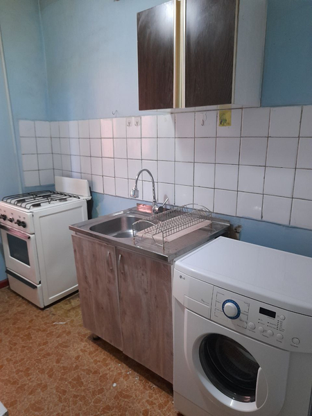 18 кв. 1/3/4. 45м2. Кирпич. ИПОТЕКУ можно