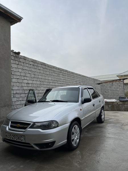 Nexia 2 srochna sotiladi