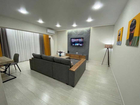 Срочно сдается 2/1/9 квартира 60 м²  Ц-6  Ор-р: Ресторан На небе (США)