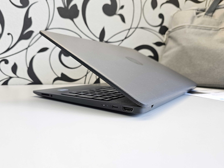 ПРОДАМ HP Laptop 15S Ноутбук Core™ i3 12-ПОКОЛЕНИЯ/8GB/256SSD/15.6