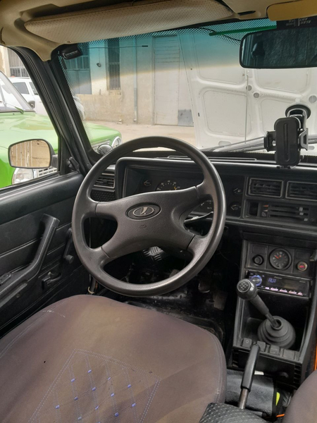 Vaz 2107 sotiladi