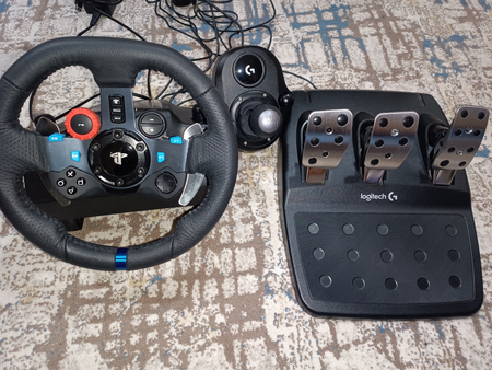 Logitech G29 + Shifter 20 kun ishlatilgan
