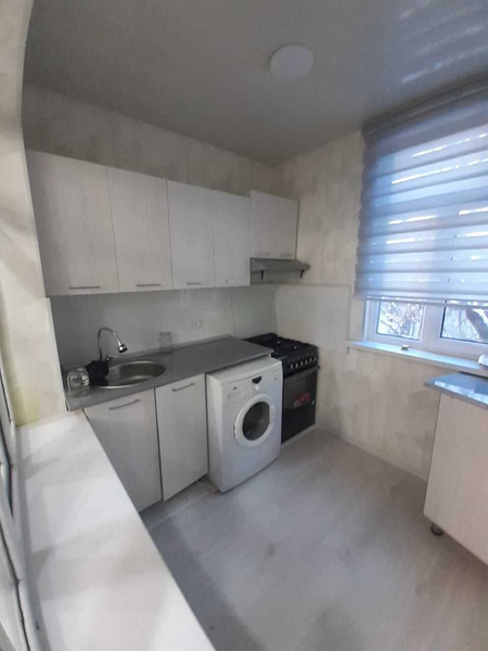 Продажа Ш Руставели 3в4/4/5 Срочно (Сардор)