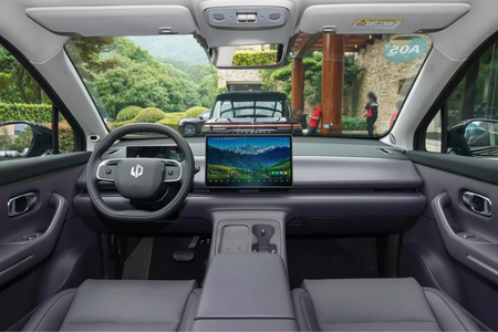 В наличии 2025 Leapmotor C16 Hybrid/Гибрид Full