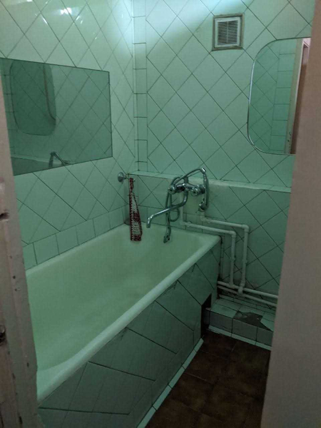 Продам 3 комнатную квартиру в центре на ц6