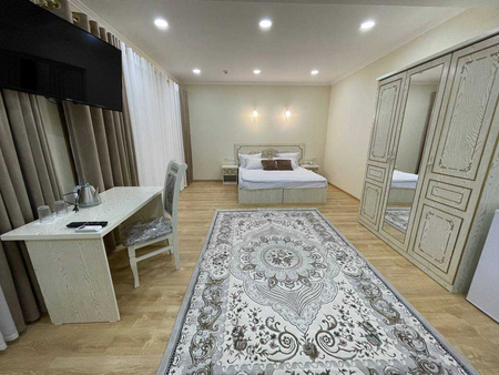 Avtorskiy proect, Hotel v Serdce Bukhari.