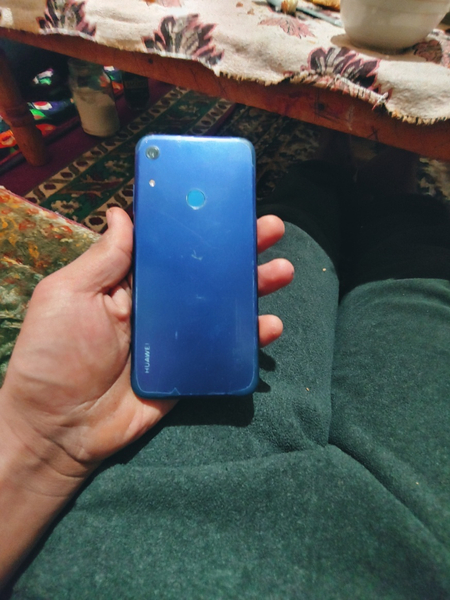 Huawei y6s 600 000