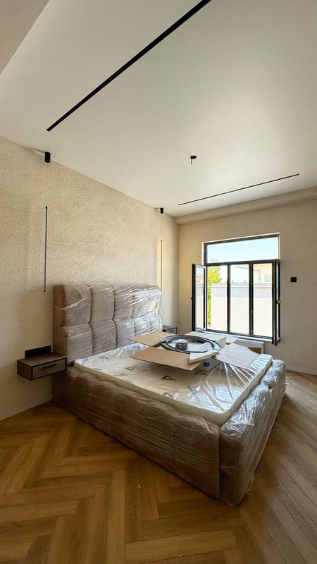 Коттедж, Шахристанская, Юнусабад, 1,1 сотка, 180 М², 5 комнат, 3 ур-ня