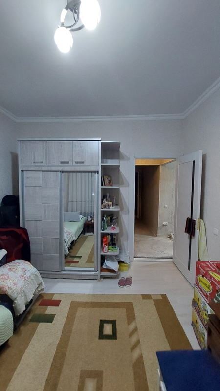 Отличный вариант! 4/4/5. Сергели-2. Квартира 92 м². Метро 