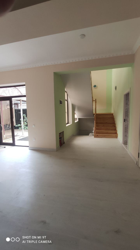 Ханабад 2.4 сотки, 6 комнат, до метро 300 м, ремонт евро 295 м²