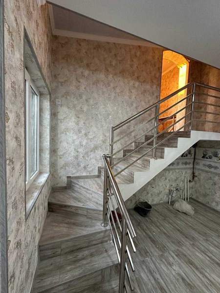дом нархида участка сотилади ипотека  3хонали 69900