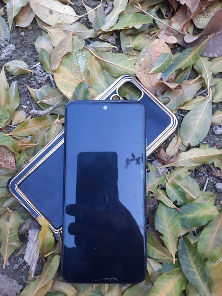 Redmi note 11S 4/64