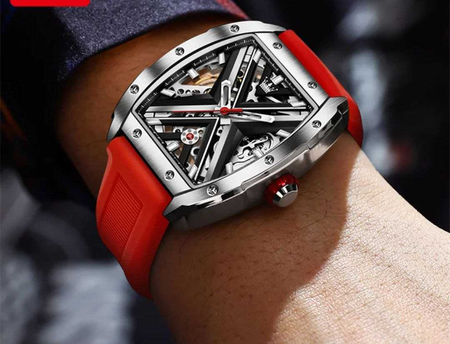 модные часы Automatic