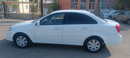 Chevrolet Jentra