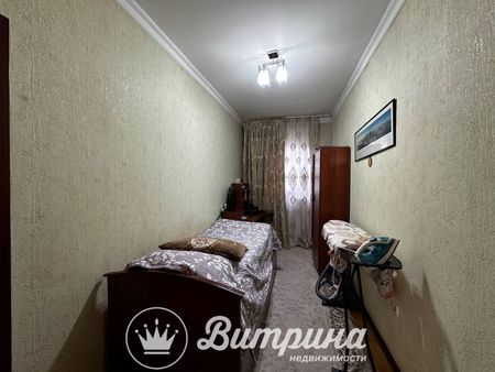 Продоется квартира Метро Новза 4х комнатная